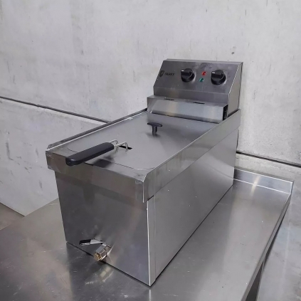 Brand New Parry NPSF9 Single Tank Single Basket Countertop Electric ...